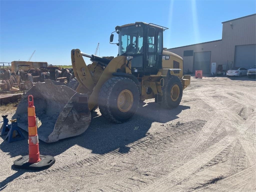 CAT 930K
