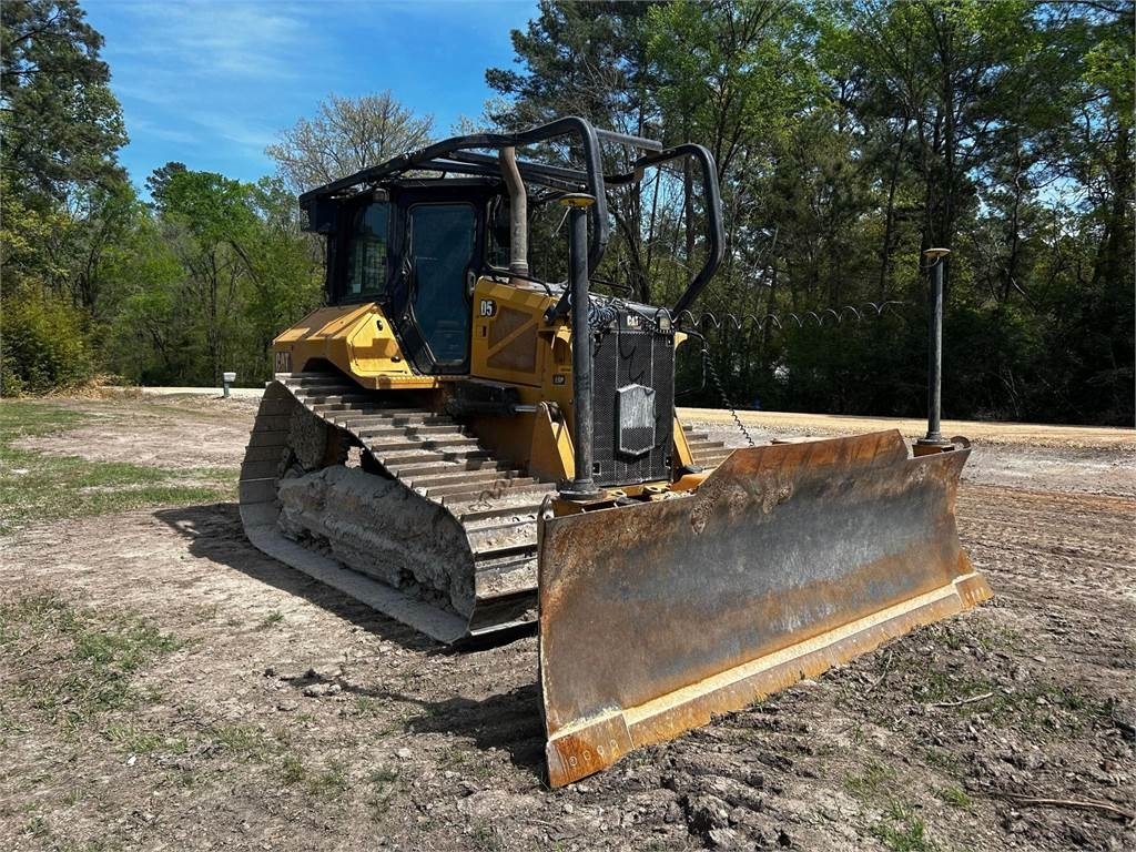 CAT D5 LGP