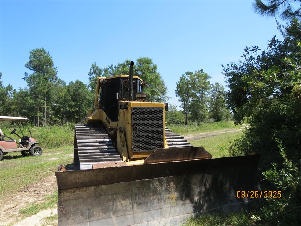 CAT D6M LGP
