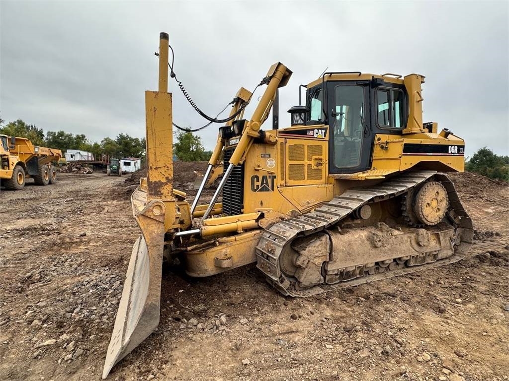 CAT D6R XL