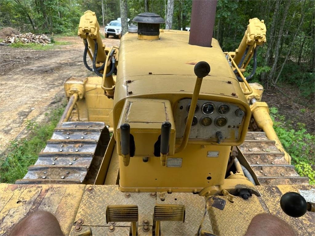 CAT D8H