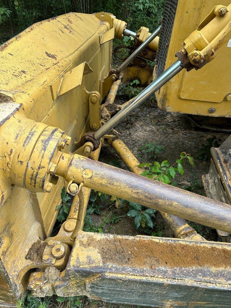 CAT D8H