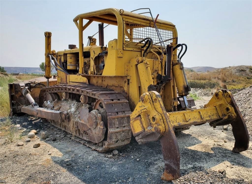 CAT D9E