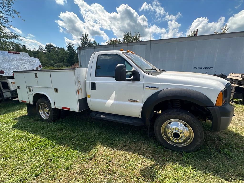 Ford F450 Service Truck