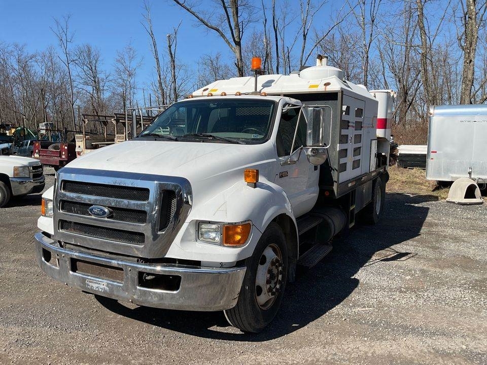 Ford F650 4000 VacMaster