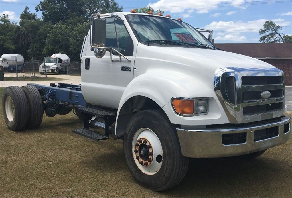 Ford F750 XL