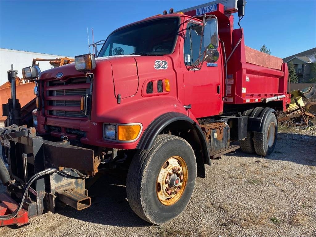 Ford L8501