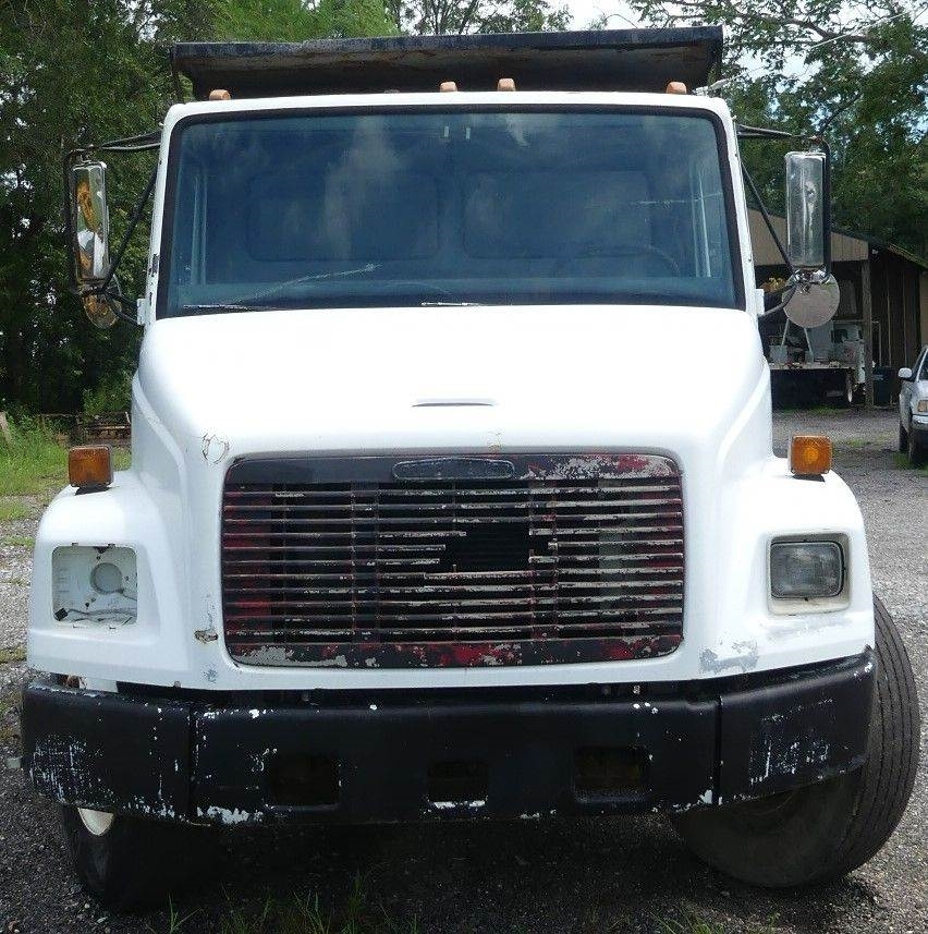 Freightliner FL60