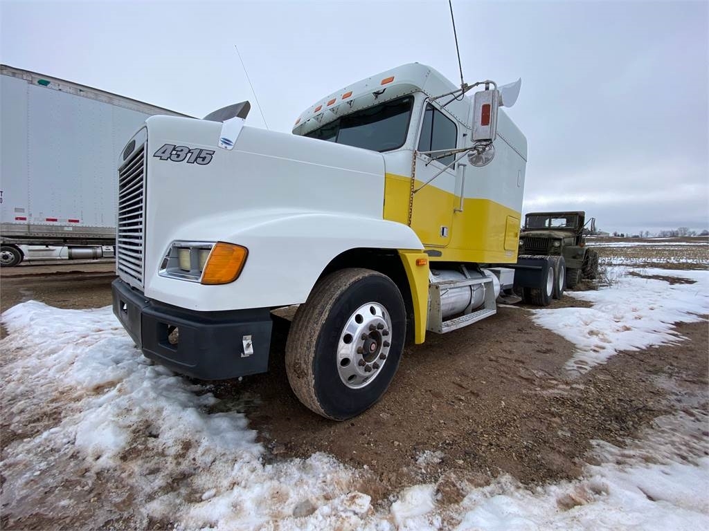Freightliner Heavy Duty Trucks & Truck Trailers For Sale | Ritchie List