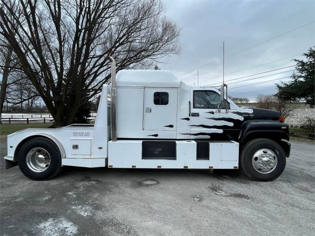 GMC Topkick Western Hauler C7500