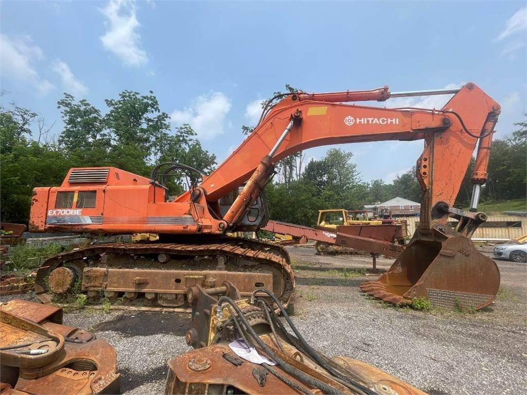 Hitachi ex700 Used Trackhoes & Excavators For Sale | Ritchie List