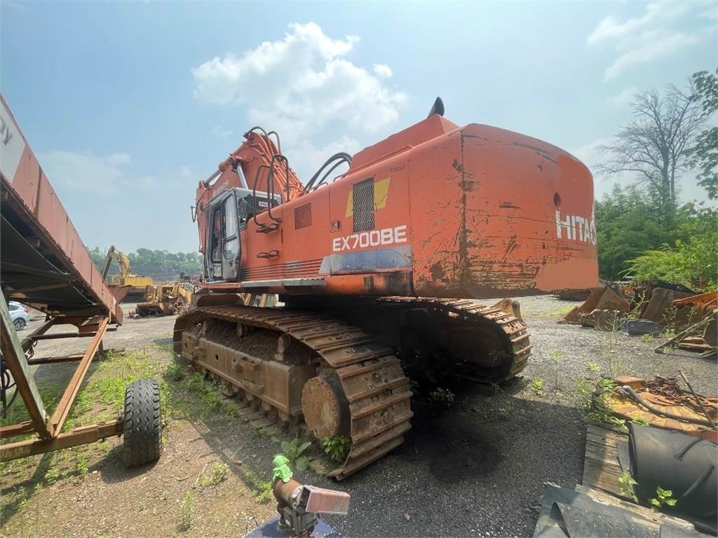 Hitachi EX700BE