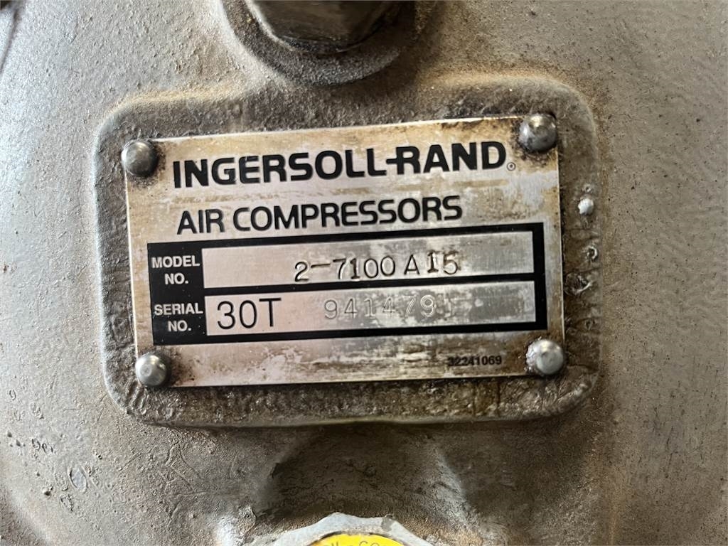 Ingersoll Rand 7100-T30 Compressor
