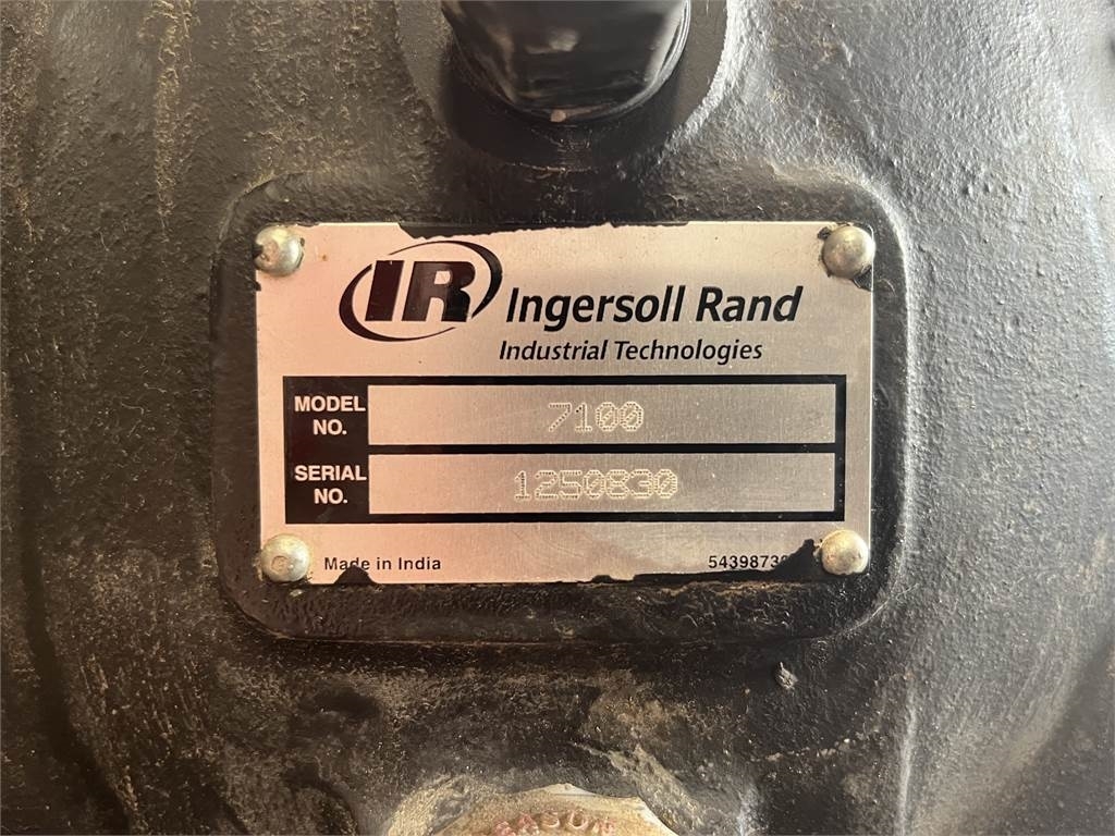 Ingersoll Rand 7100-T30 Compressor