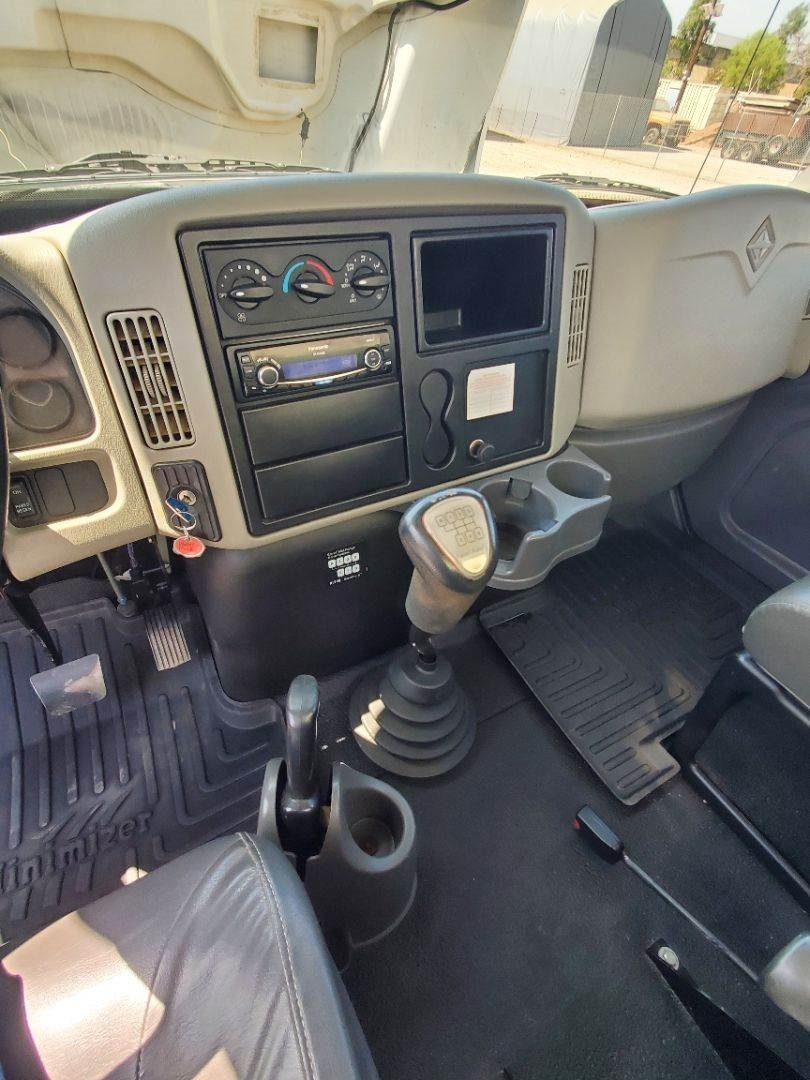 International 4300