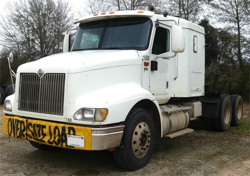 International 9200i
