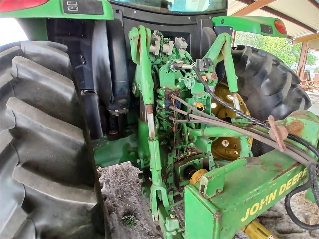 John Deere 6145R