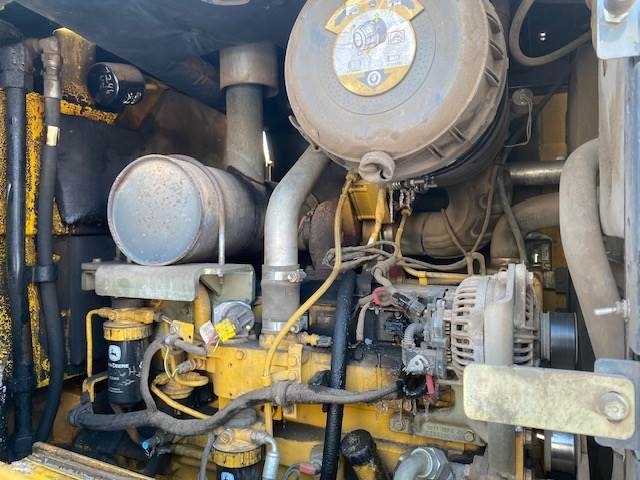 John Deere 644K
