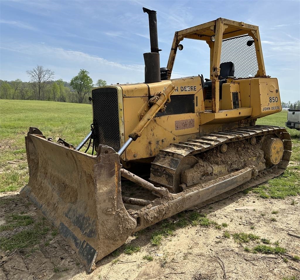 John Deere 850