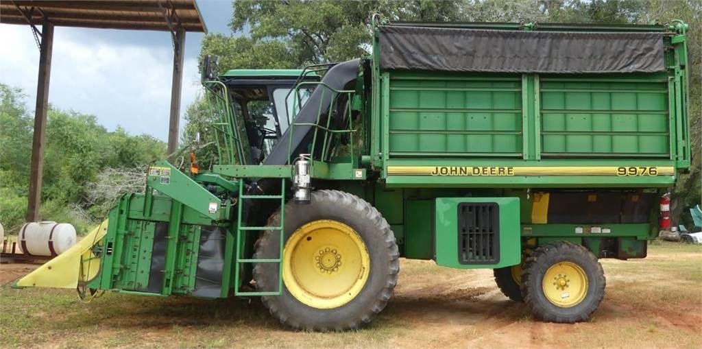 John Deere 9976