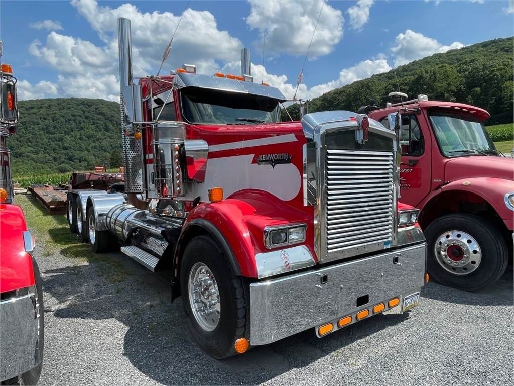 Kenworth Semi Trucks