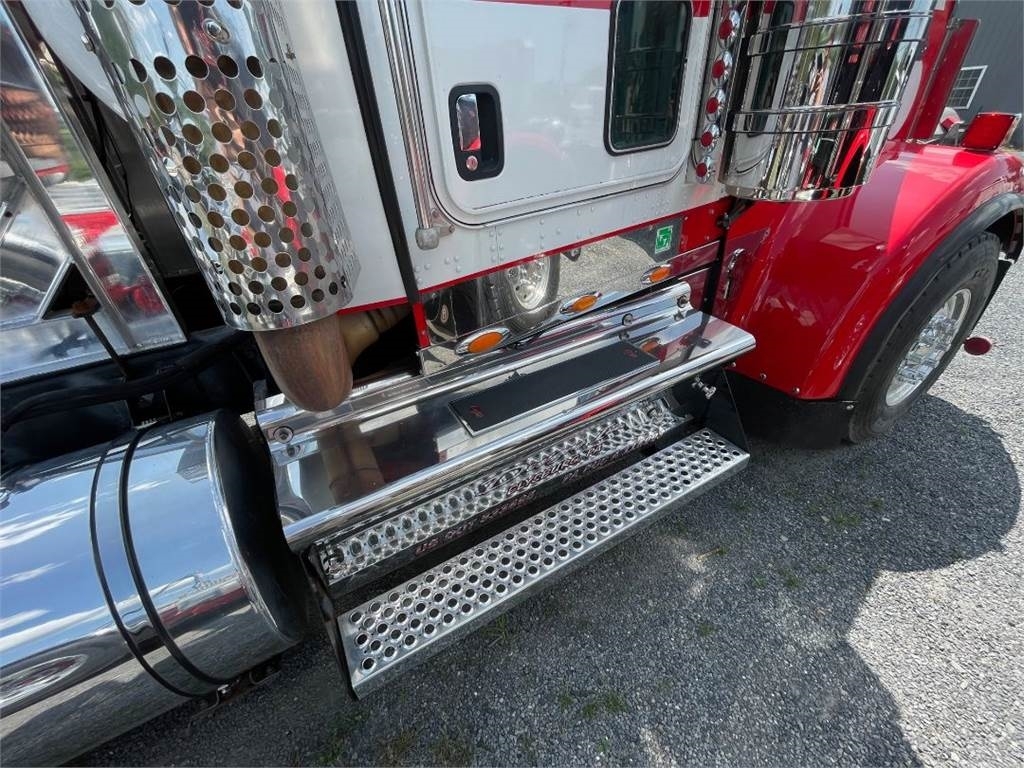 Kenworth W900 Heavy Hauler