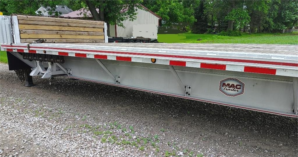 MAC 71426-A Drop Deck Trailer