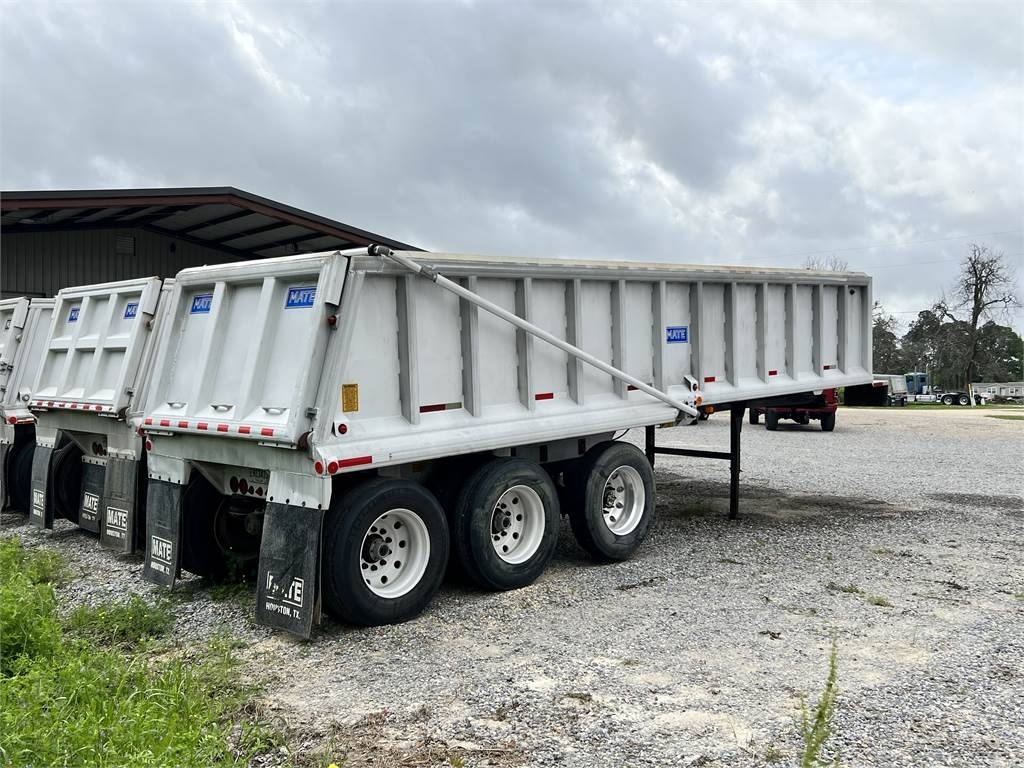 Mate INC 30ft Dump Trailer
