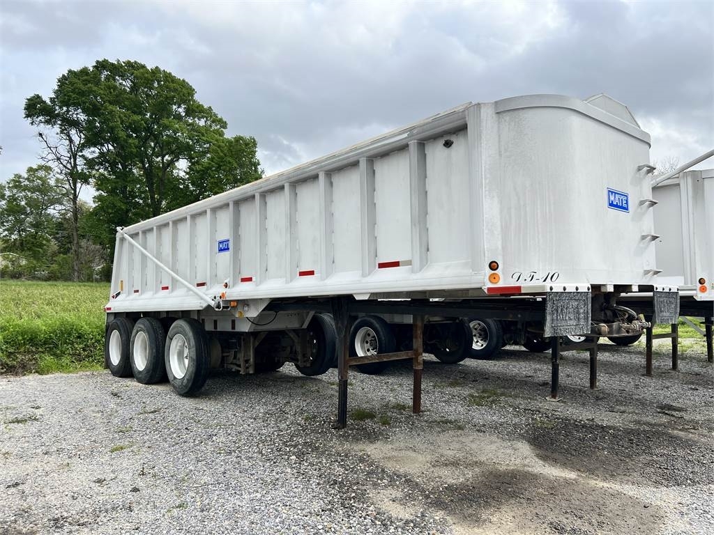 Mate INC 30ft Dump Trailer