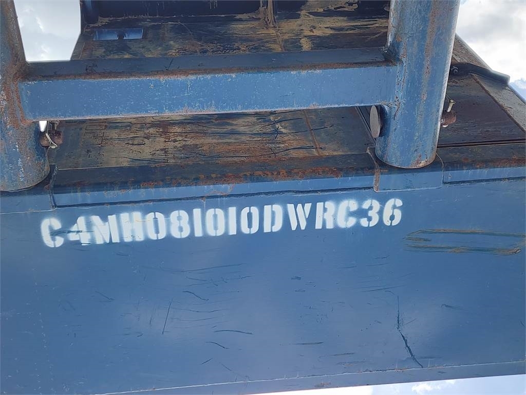 [Other] GME 8' MANHOLE BOX