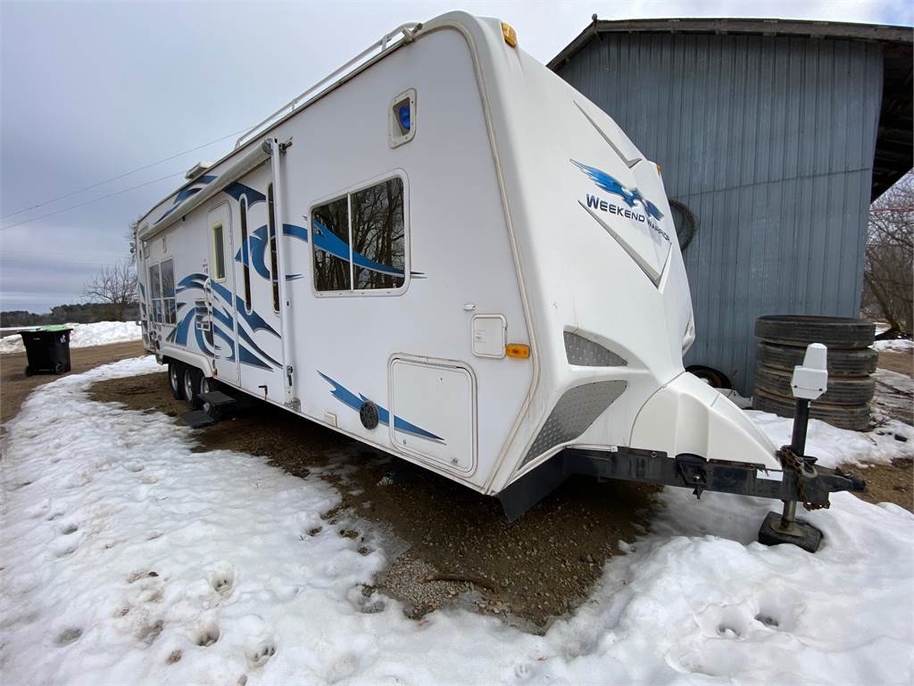 [Other] WEEKEND WARRIOR RV FSW 2800
