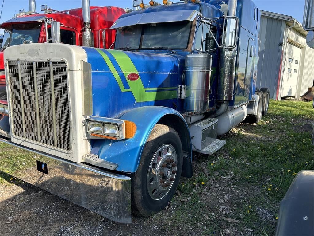Peterbilt 379