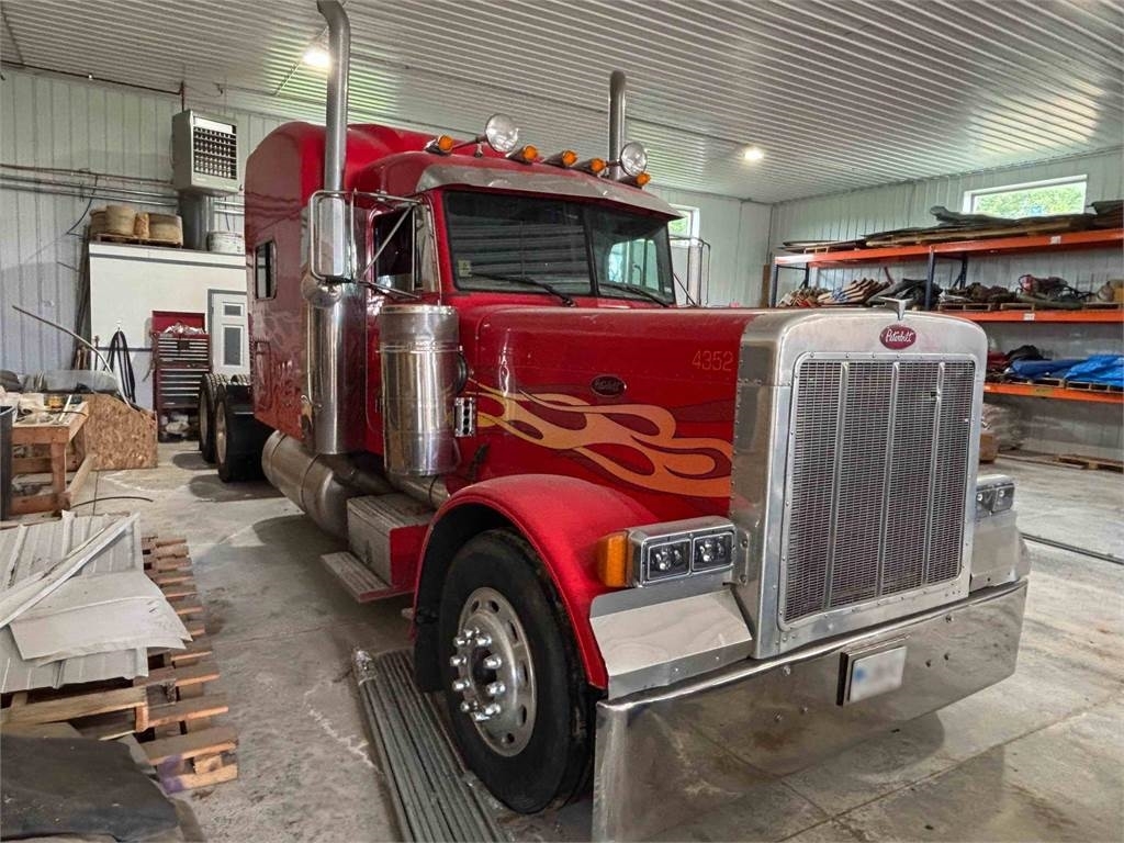 Peterbilt 379