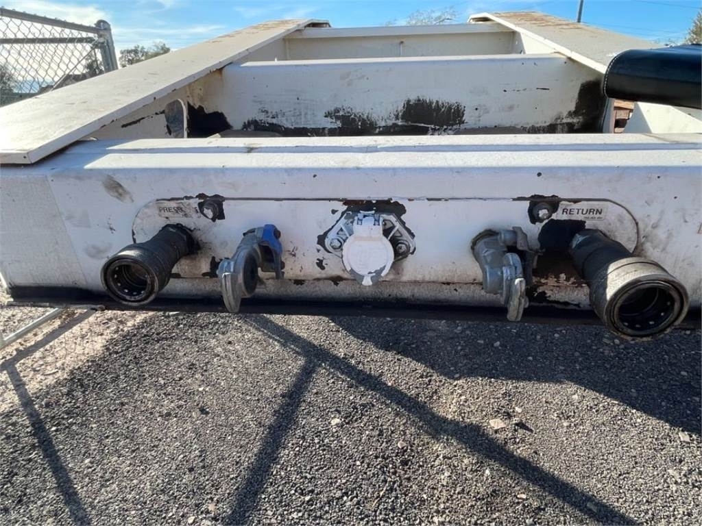 Trail King TK110HDG Hydraulic Gooseneck