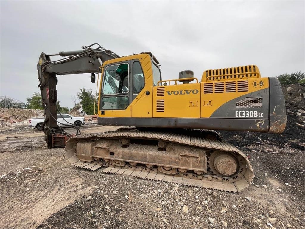 Volvo EC330B LC