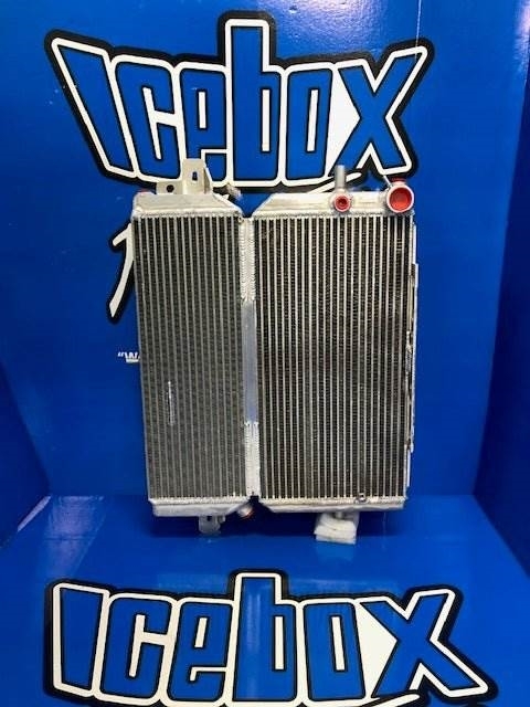 CAT D Series Compact Track Loader