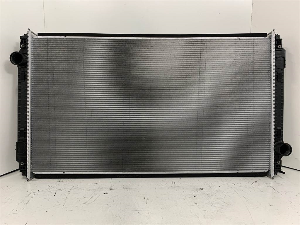 Freightliner Argosy COE