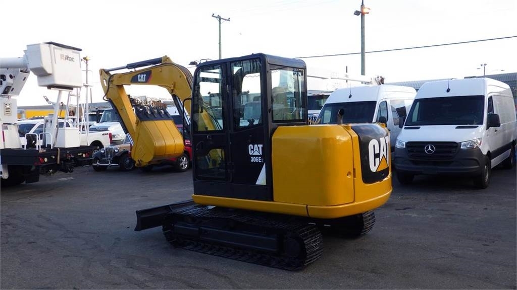 CAT 306E2