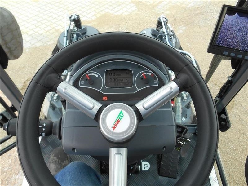 Timan 3330 4WD - Utility Tool Carriers - Grounds Care - DanishAgro