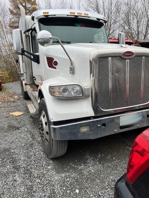 Peterbilt 567