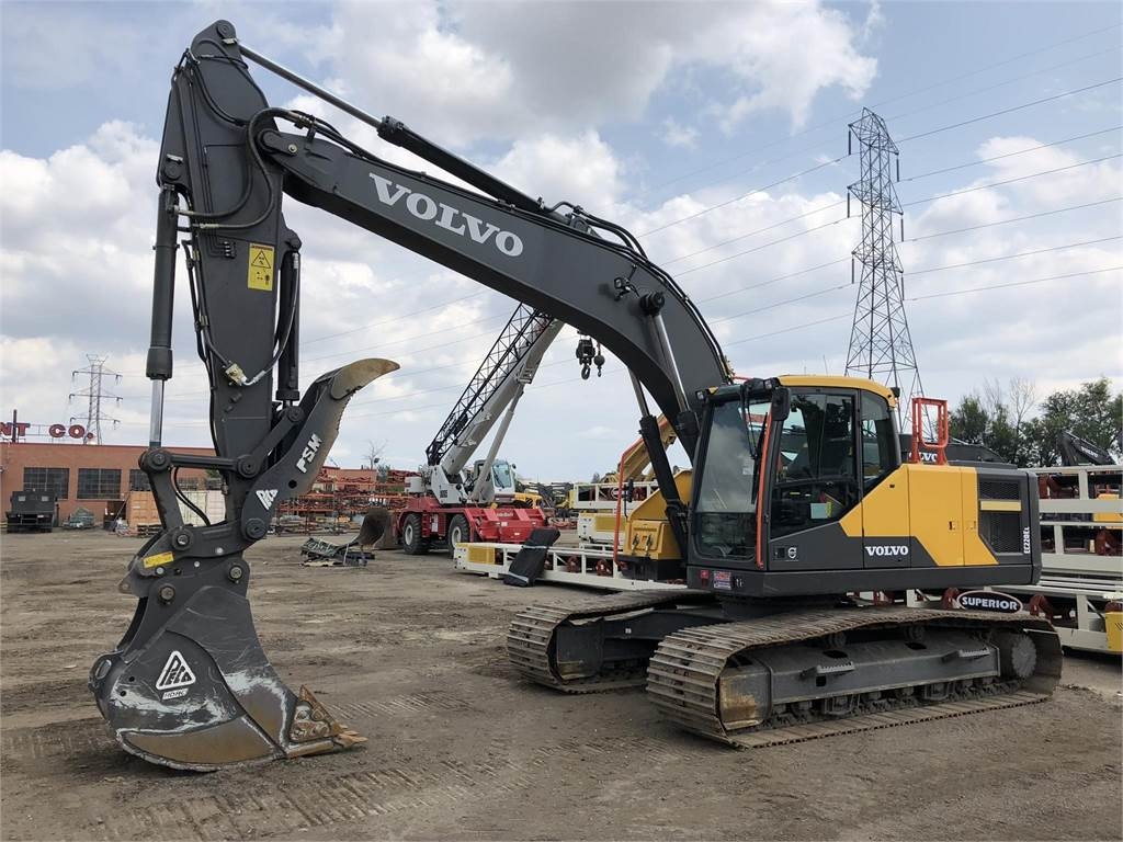 Volvo EC220EL | sn 310280 - Crawler Excavators - Construction Equipment ...