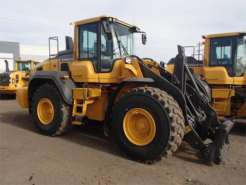 Volvo L110H - Wheel Loaders - Construction Equipment - Volvo CE ...
