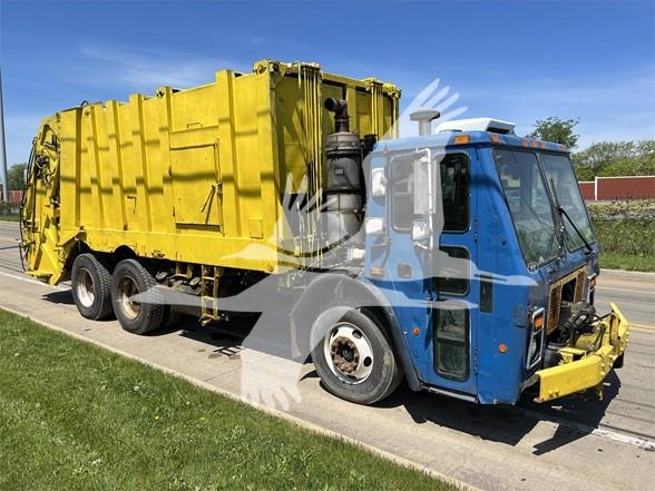Mack LEU613