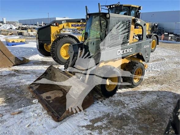 John Deere 320D