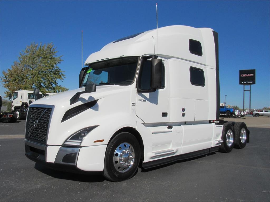 Volvo VNL64T860