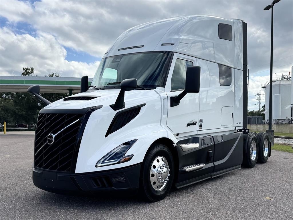 Volvo VNL64T860