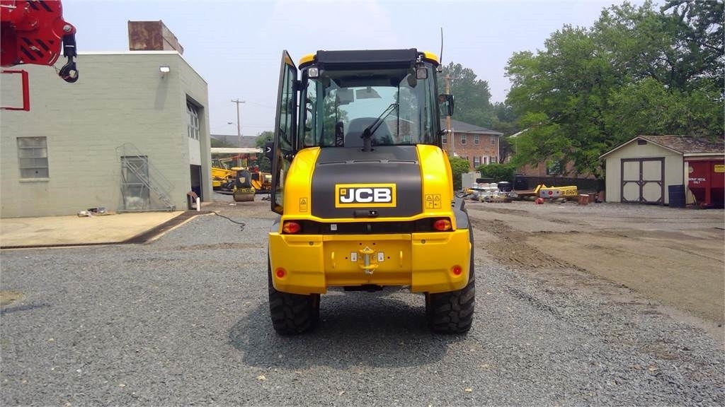JCB 409