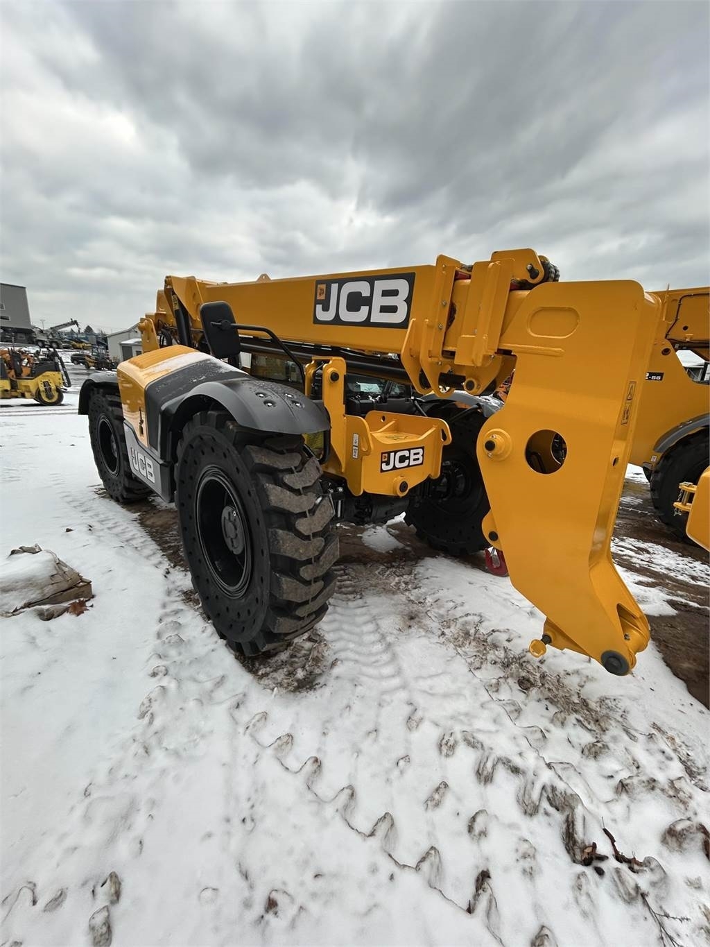 JCB 509-42