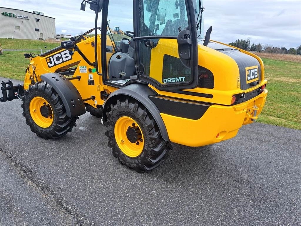JCB TM 220