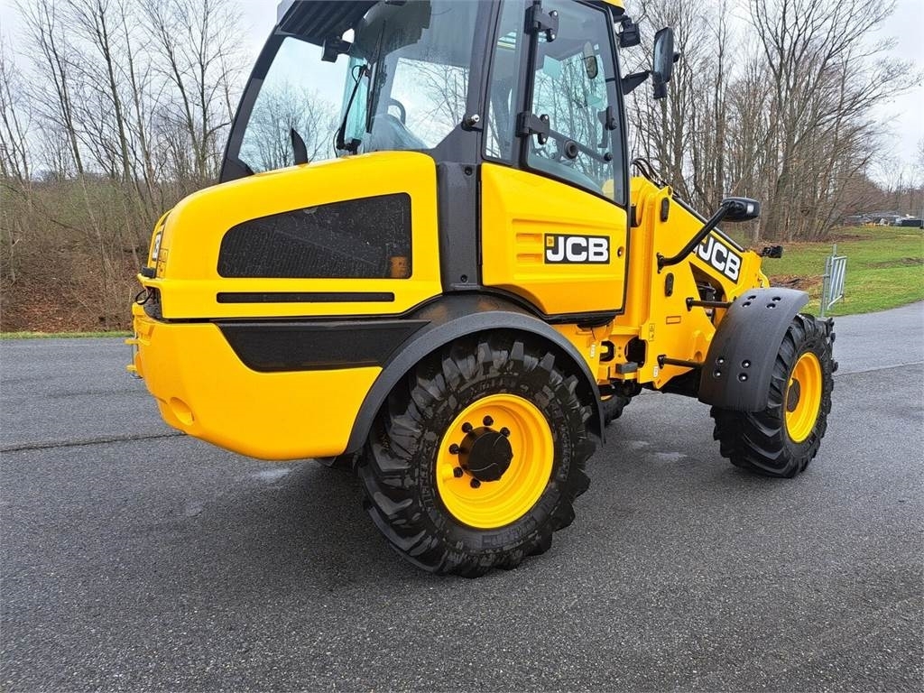 JCB TM 220